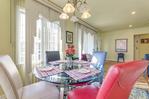 Stylish Home Near Sofi Stadium, Lax & Long Beach - Seal Beach, CA