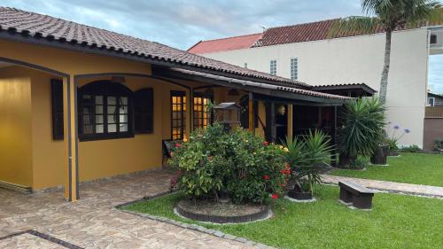 Otima Casa Para 10 Pessoas /Menos De 100m Da Praia - Florianópolis
