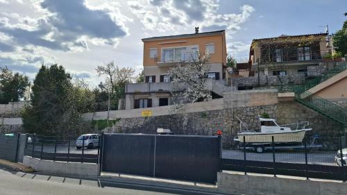 Apartments Komel I - Opatija
