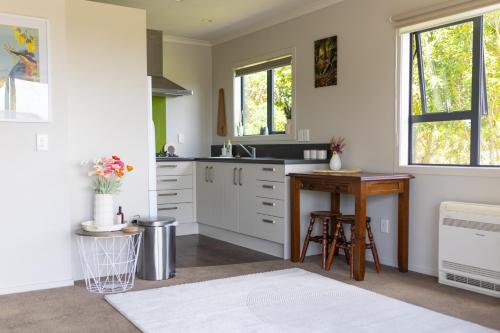 Keogans View - Spectacular Mountain & Ocean Views - Hokitika