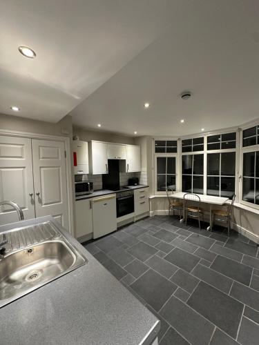 Oyo Cavendish Annexe - High Wycombe