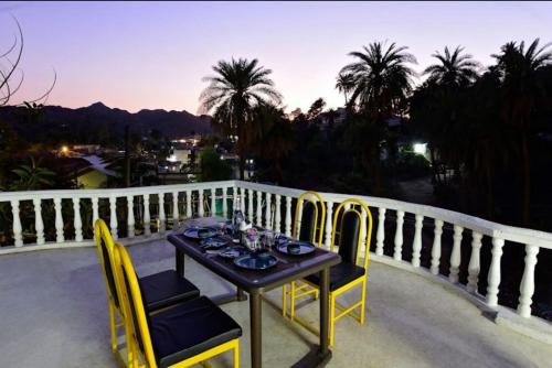 The Boho Peach Villa Deals & Reviews, Mount-abu | LateRooms.com