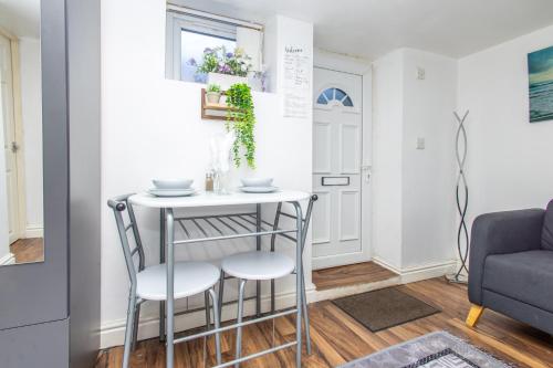 Cozy Studio Flat, 7mins From Centre, Parking, Wifi & Netflix - リーズ