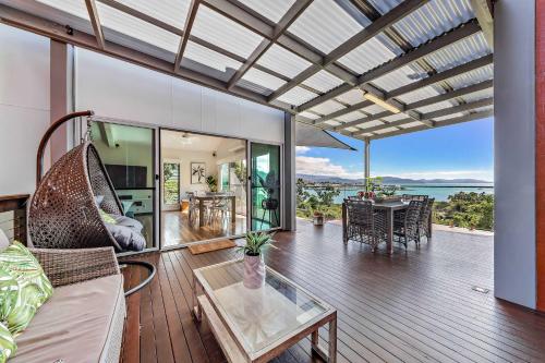 Mandalay Escape, Seclusion & Serenity With A Pool - Airlie Beach