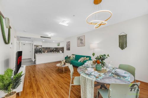 Convenient 2 Bedroom Apartment In Harris Park - Parramatta