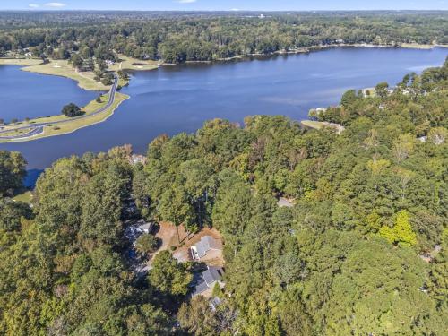 Lake Trace Retreat Near Carolina Traverse Country Club - 브로드웨이