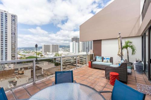 Executive Centre 1120 - Waipahu, HI