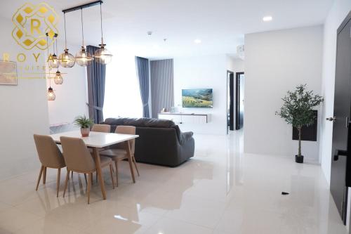 Royal Suites 2br 17zx - Formosa Residence - Batam