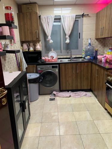 Luxury Room In Ajman - Ajman
