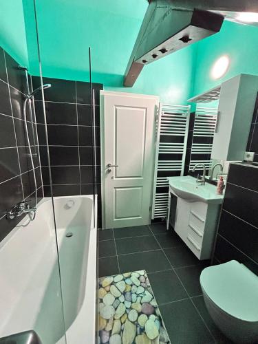 Casa Delli Gatti Monteurunterkunft 8 Zimmer 9 Personen - Schkeuditz