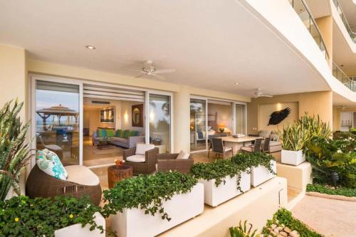Luxury Oceanfront Condo Infinity Pool - Punta Mita
