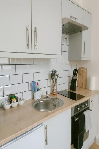 Work Stay Portsmouth - Parking & Wifi - Ideal Contractors - Portsmouth