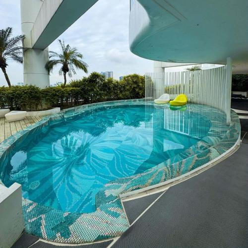 Light Residence - Manila