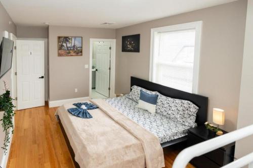 Expansive 3br Boston Nest - Pet-friendly - Near Franklin Park & Red Line 558-2 - Nahant, MA