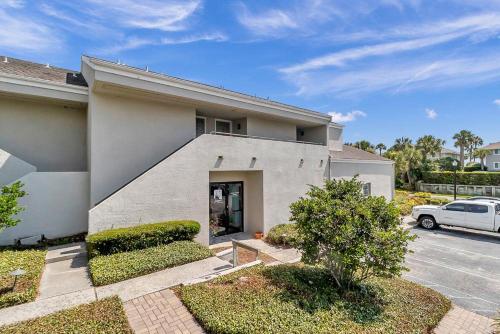 Fun In The Sun - Coastal Studio W Pool Access - Ponte Vedra Beach, FL