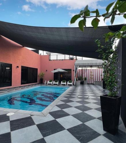 The Pink Pool - Swimming Pool - Ras al Khaimah