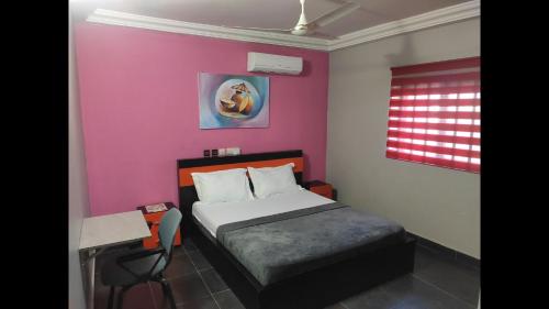 Deluxe Double Bed Bedroom In Lome - Lomé