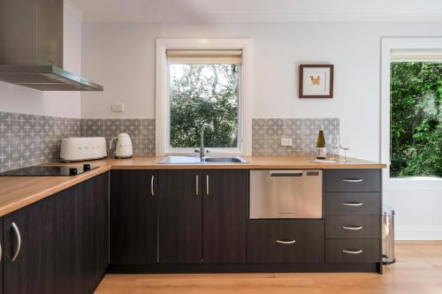 Donnybrook Cottages - Donnybrook - Clare