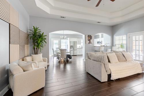Pool & Game House,sleeps 10,billiards - Cotton Bowl Dallas