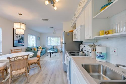 Cozy & Bright Naples Abode W/ Community Amenities! - Public Beach, Naples
