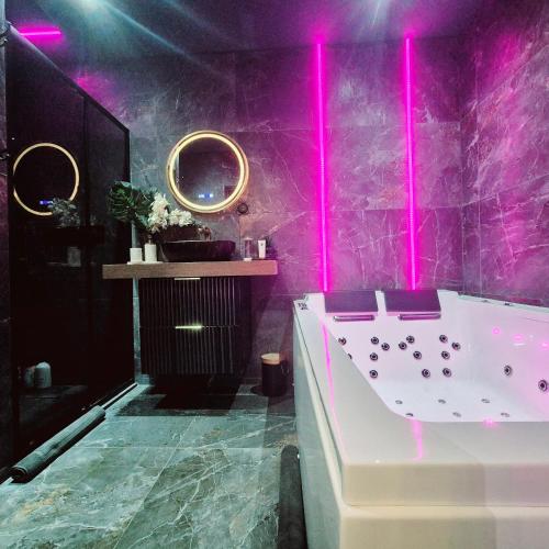 Loveroom La Petite Suite Avec Spa - Brest