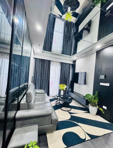 Ly's Homestay - Nera Garden Hue - Hue
