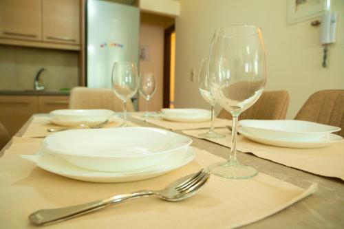 Eukalyptos 3bd Apartment With Yard In Chersonisos - Koutouloufari