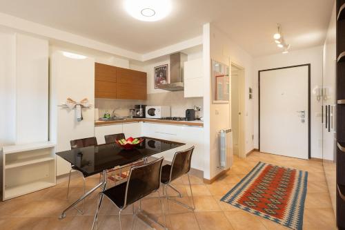Free Parking & City View Capitolina Apartment - Trieste