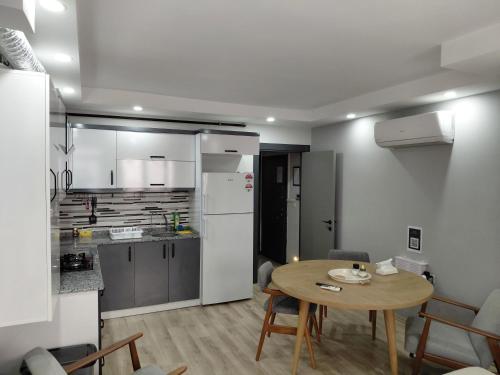 Central, Gated Residential Complex, 100mbps Wifi - Antalya