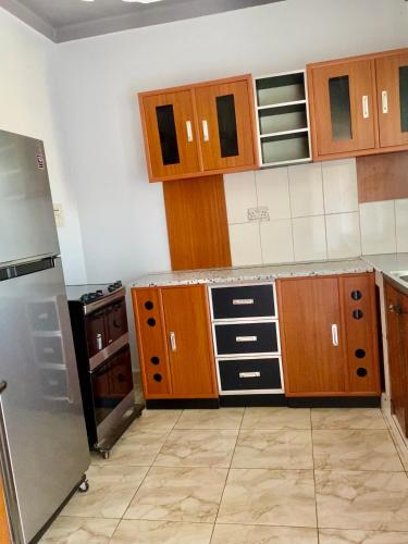 Paradise Pathways Family Home Lweza - Kampala