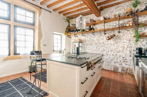 Exceptional Apartment - Aix-en-Provence
