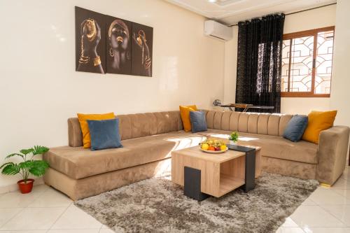 Appartement Plage A Vos Pieds, Gare A 5 Min Et Parking Gratuit - Tanger