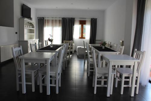 Hosteria La Moraleja - Solares