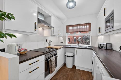 Central Belfast Apartments - Salisbury Residences - Belfast