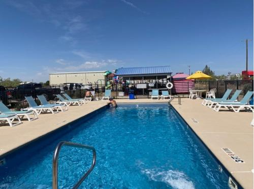 Mesquite Oasis Lodging - Odessa, TX