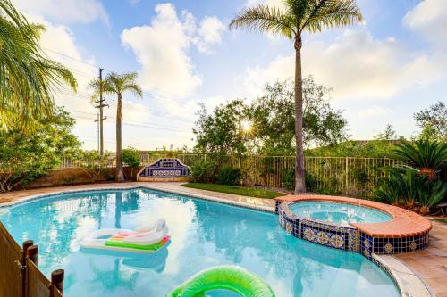 1 Mi To The Beach! Ocean-view Encinitas Home - Carlsbad, CA