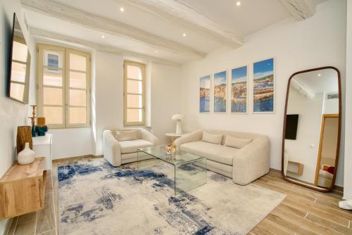 L'escale Tropezienne Rue Des Commercants 2e - Saint-Tropez