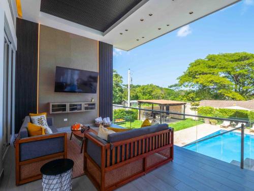 Luxurious Listed New Villa With 5 Br- 6 Bt In Sosua - Sosúa