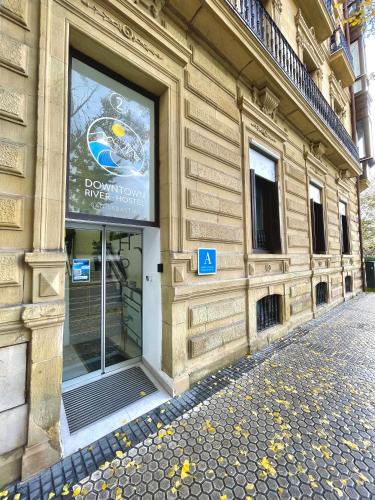 Downtown River Hostel - Donostia-San Sebastian
