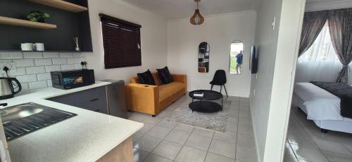 Fush Guesthouse - Soweto