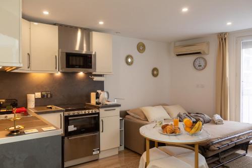 La Demeure Du Soleil T2 Cosy, Clim,wifi, Castillet 15 Min, Parking Facile - Perpignan