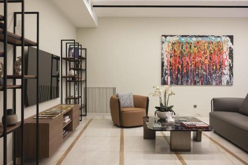 Lovely 2 Bedroom Home In Saifi Village 2 - Beirut