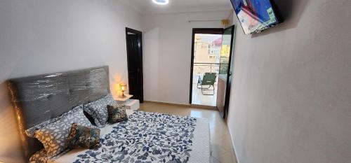 Private Room In Shared Apartment Step By Mosquee Hassan Ii - Casablanca