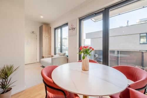 William's Modern Luxe Suite By The Station - Prag