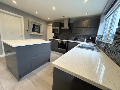 Dalton House - Private Parking - Blackpool