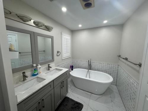 Pearson Gateway Comfort Home - Milton
