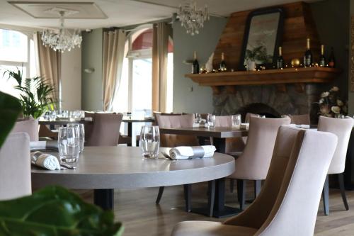 Hotel Le Vouglans - Restaurant La Valouse - Jura