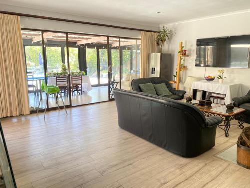 On Point Tranquil Garden Constantiaberg - Cape Town