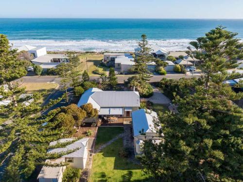 Chiton Cottage By The Sea - Restaurants, Bikes, Pets - Port Elliot