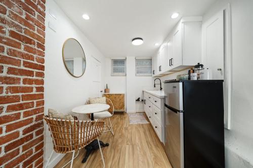 Boho Little Italy Studio With Patio - San Diego, CA